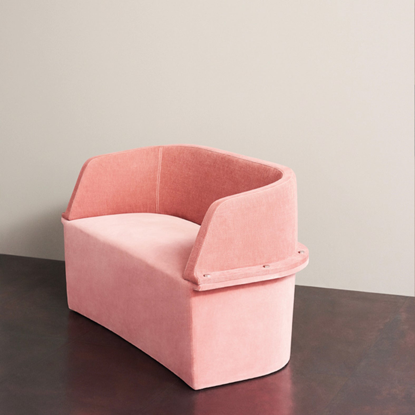 Assembly Settee-Moroso Diesel